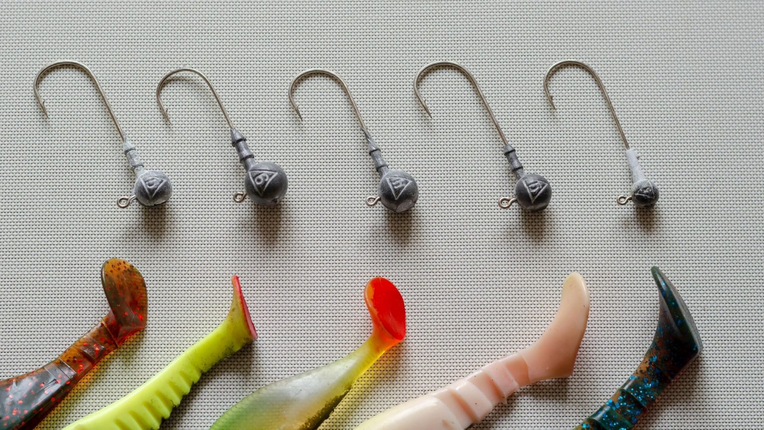 Vertical Jigging - A How-To Guide - eatingthewild.com